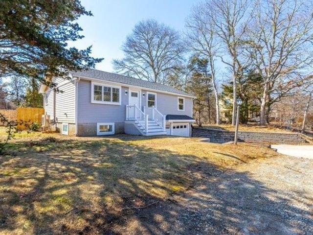 3 bedroom, Teaticket MA 02536 103018483