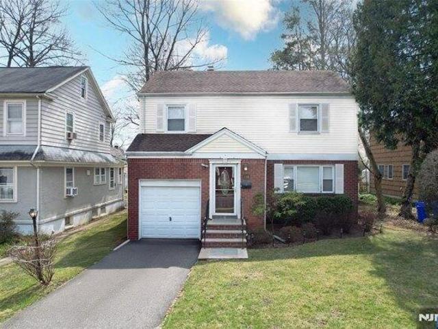 3 bedroom, Tenafly NJ 07670 89445235