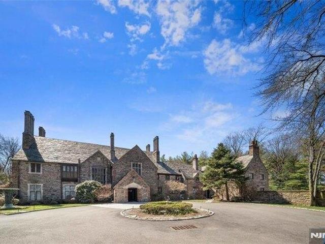 3 bedroom, Tenafly NJ 07670 104608447