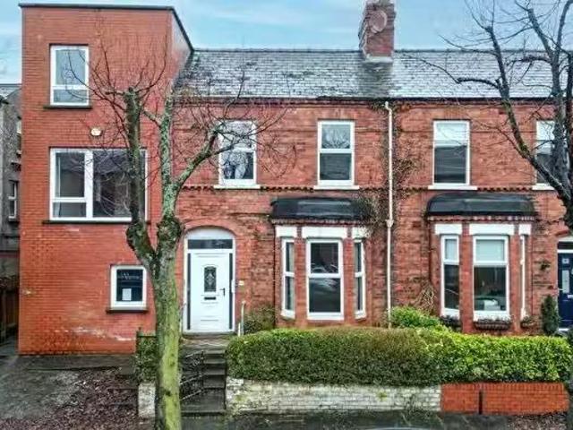 3 Bedroom Terrace House For Sale In Glantane Drive, Belfast, B.
