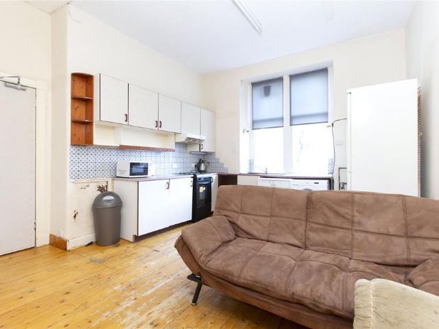 3 bedroom terraced apartment to rent