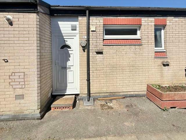 3 Bedroom Terraced Bungalow