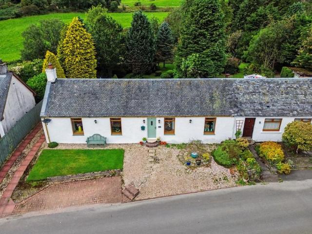 3 bedroom terraced bungalow for sale