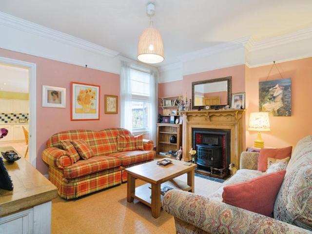 3 bedroom terraced bungalow for sale