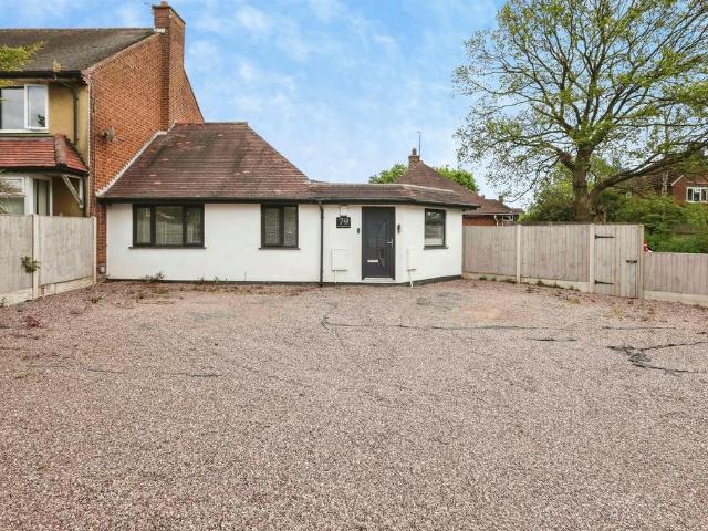 2 bedroom terraced bungalow for sale