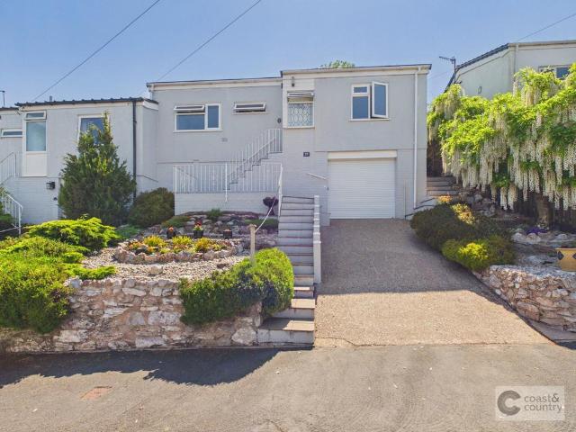 3 bedroom terraced bungalow for sale