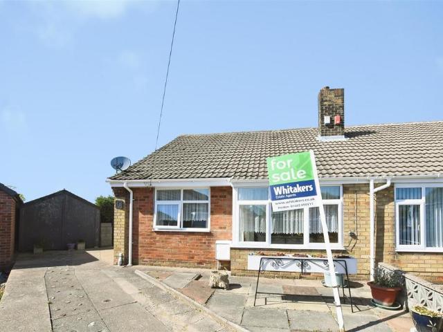 3 bedroom semi detached bungalow for sale