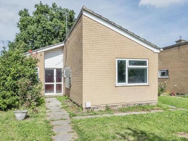3 Bedroom Terraced Bungalow For Sale In Brundall
