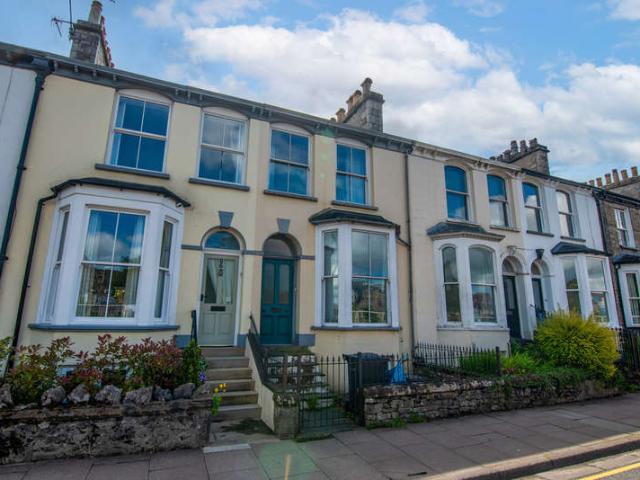 3 Bedroom Terraced House