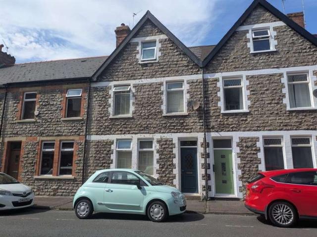 3 Bedroom Terraced House