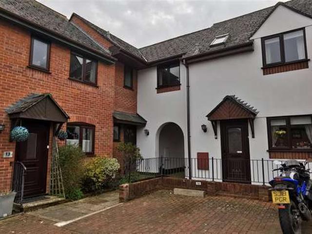3 Bedroom Terraced House