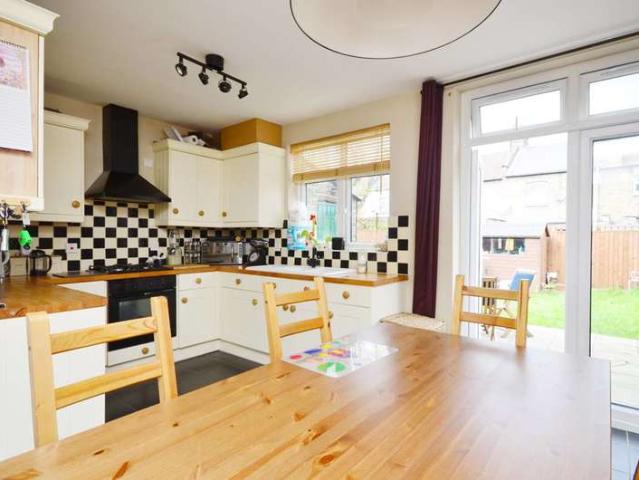 3 Bedroom Terraced House