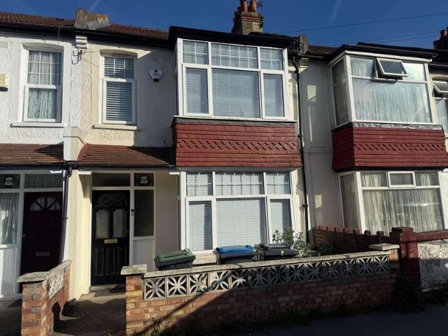 3 Bedroom Terraced House