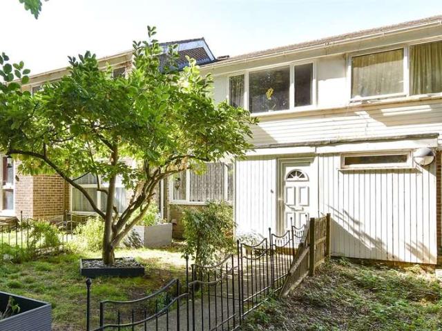 3 Bedroom Terraced House