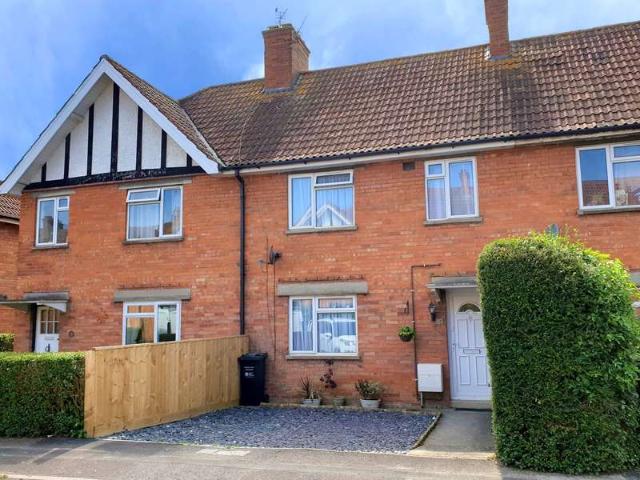 3 Bedroom Terraced House