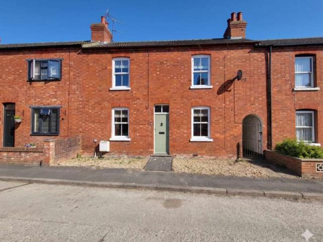 3 Bedroom Terraced House