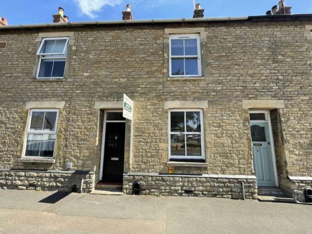 3 Bedroom Terraced House