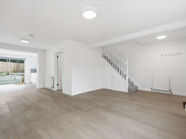 3 Bedroom Terraced House