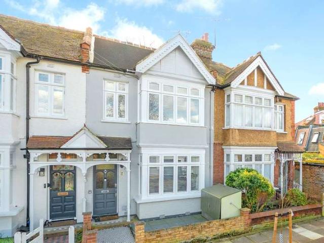 3 Bedroom Terraced House