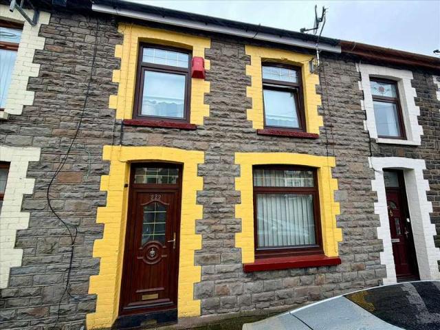3 Bedroom Terraced House
