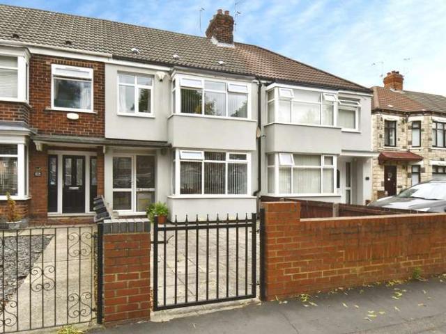 3 Bedroom Terraced House