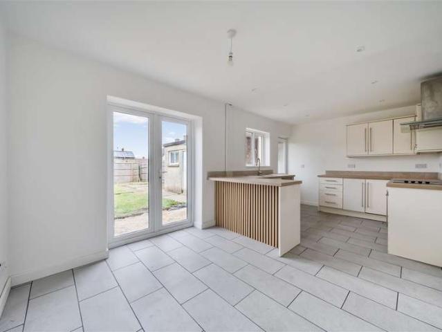 3 Bedroom Terraced House