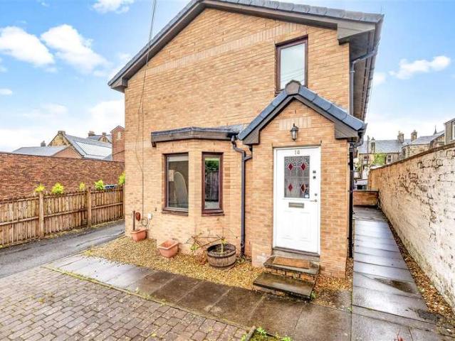 3 Bedroom Terraced House
