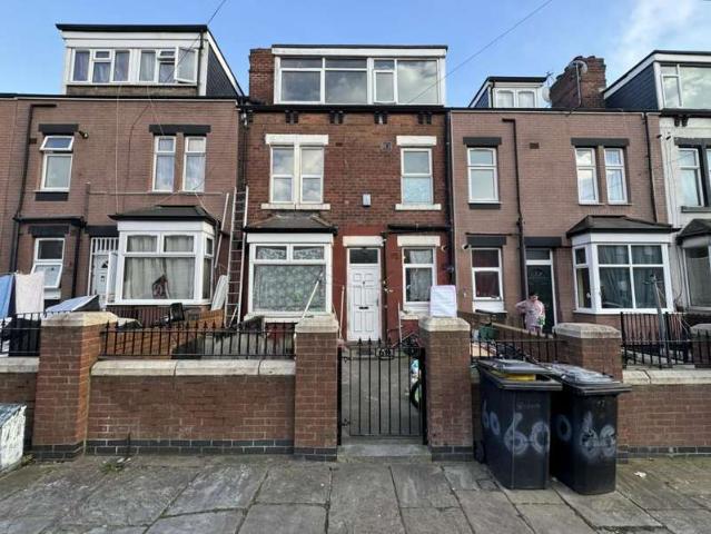 3 Bedroom Terraced House