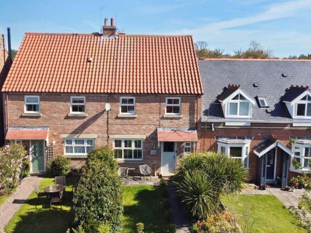 3 Bedroom Terraced House