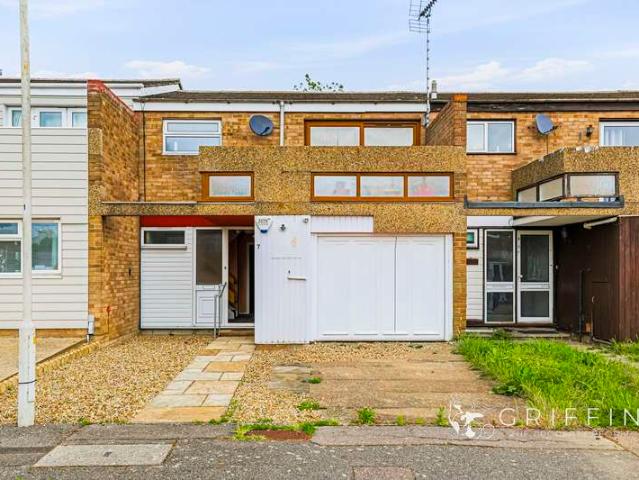3 Bedroom Terraced House