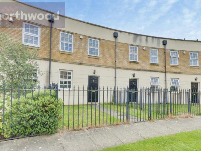 3 Bedroom Terraced House