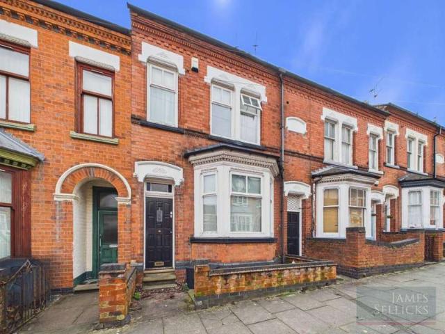 3 Bedroom Terraced House
