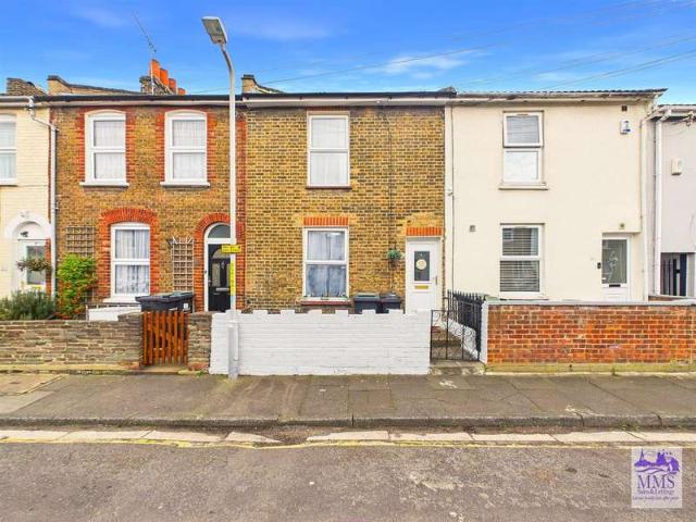 3 Bedroom Terraced House