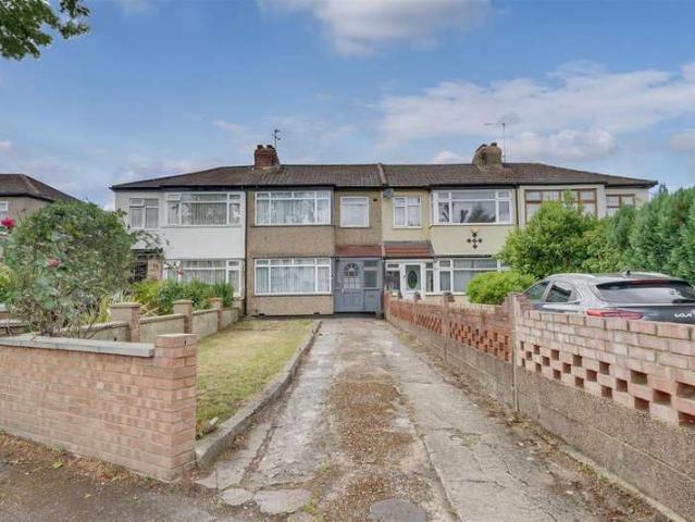 3 Bedroom Terraced House