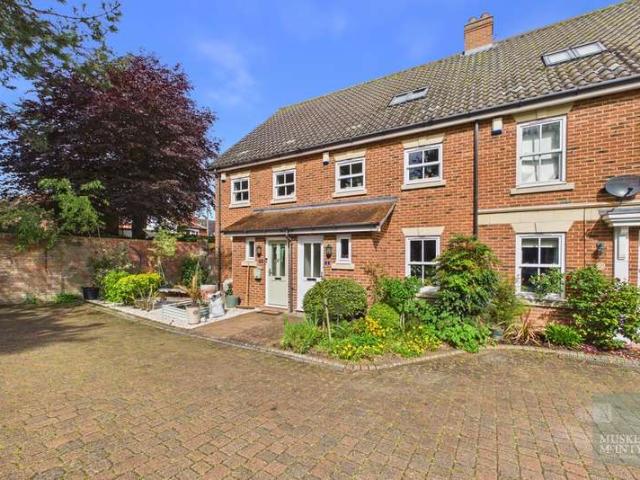 3 Bedroom Terraced House