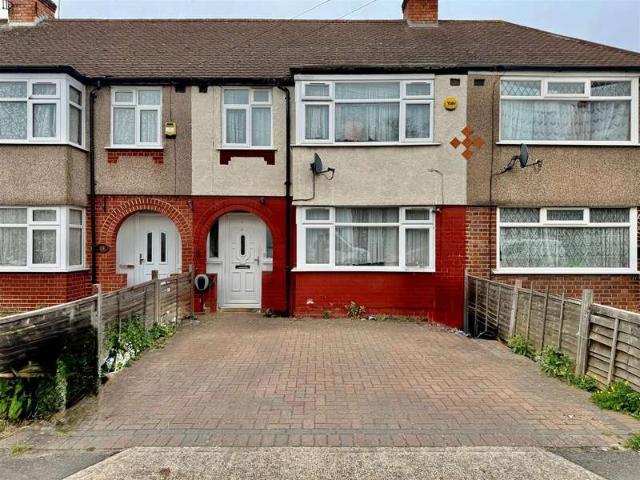3 Bedroom Terraced House