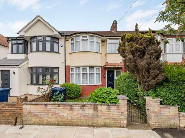 3 Bedroom Terraced House