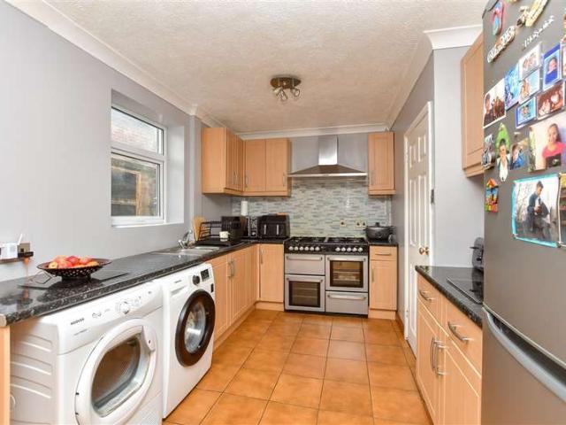 3 Bedroom Terraced House