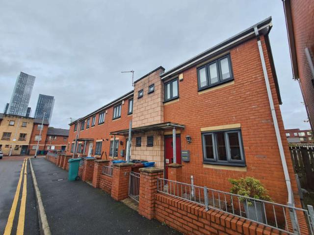 3 Bedroom Terraced House