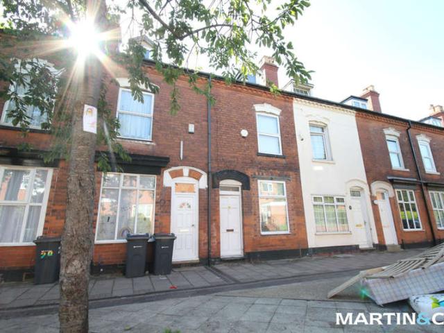 3 Bedroom Terraced House