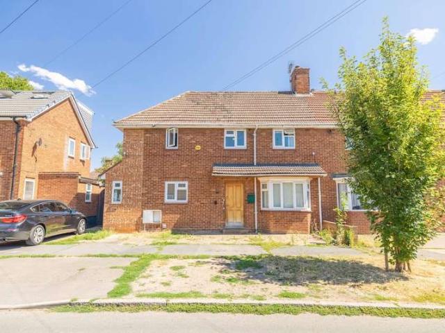 3 Bedroom Semi Detached House