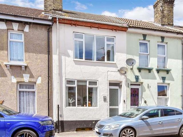 3 Bedroom Terraced House