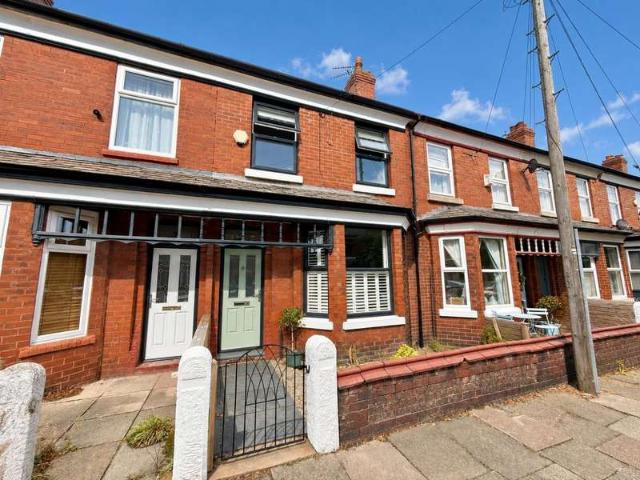 3 Bedroom Terraced House