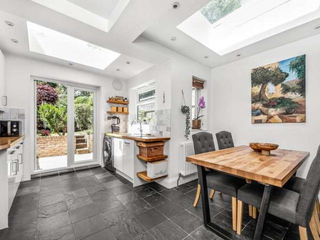 3 Bedroom Terraced House