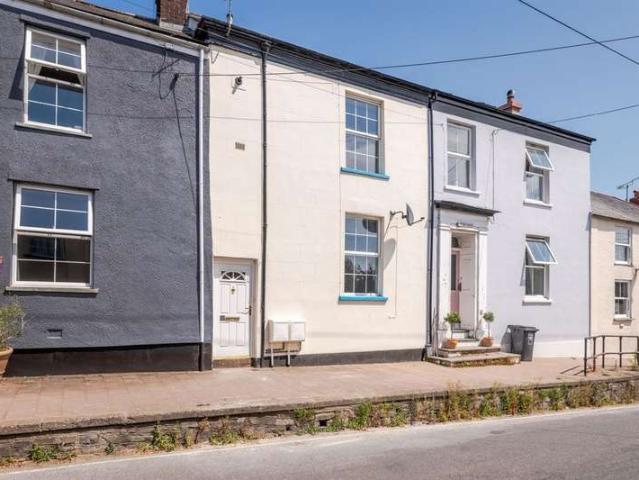 3 Bedroom Terraced House