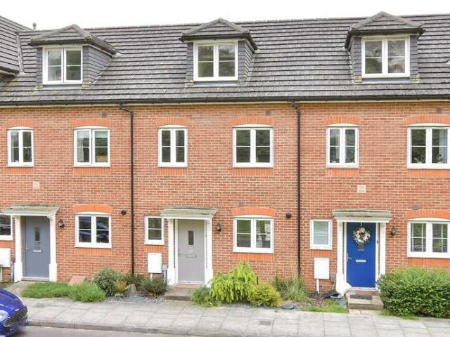 3 Bedroom Terraced House