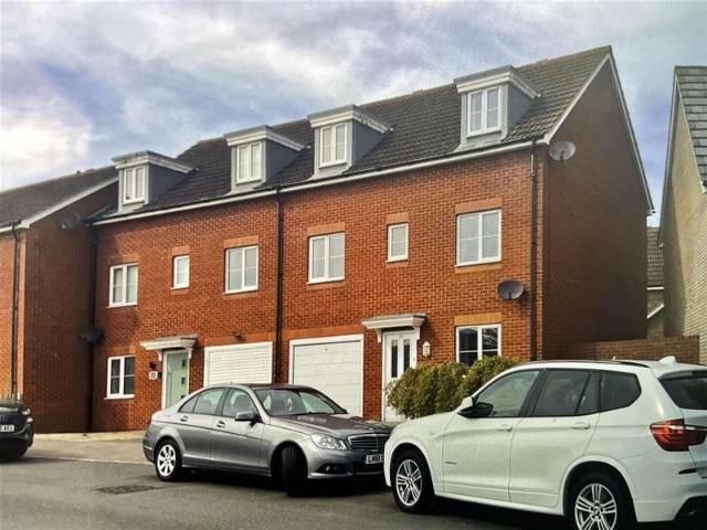 3 Bedroom Terraced House
