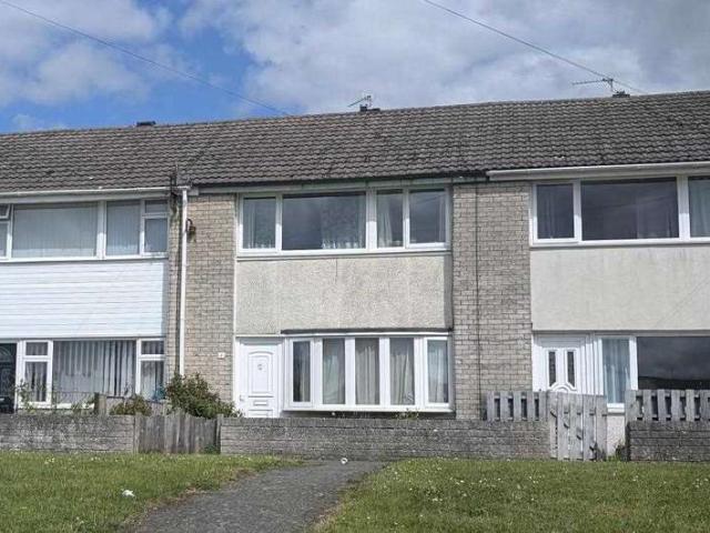 3 Bedroom Terraced House