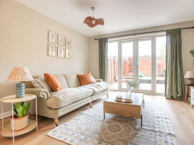 3 Bedroom Terraced House