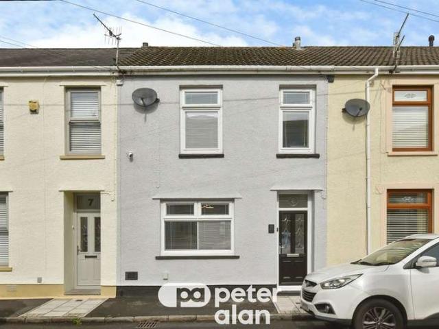3 Bedroom Terraced House